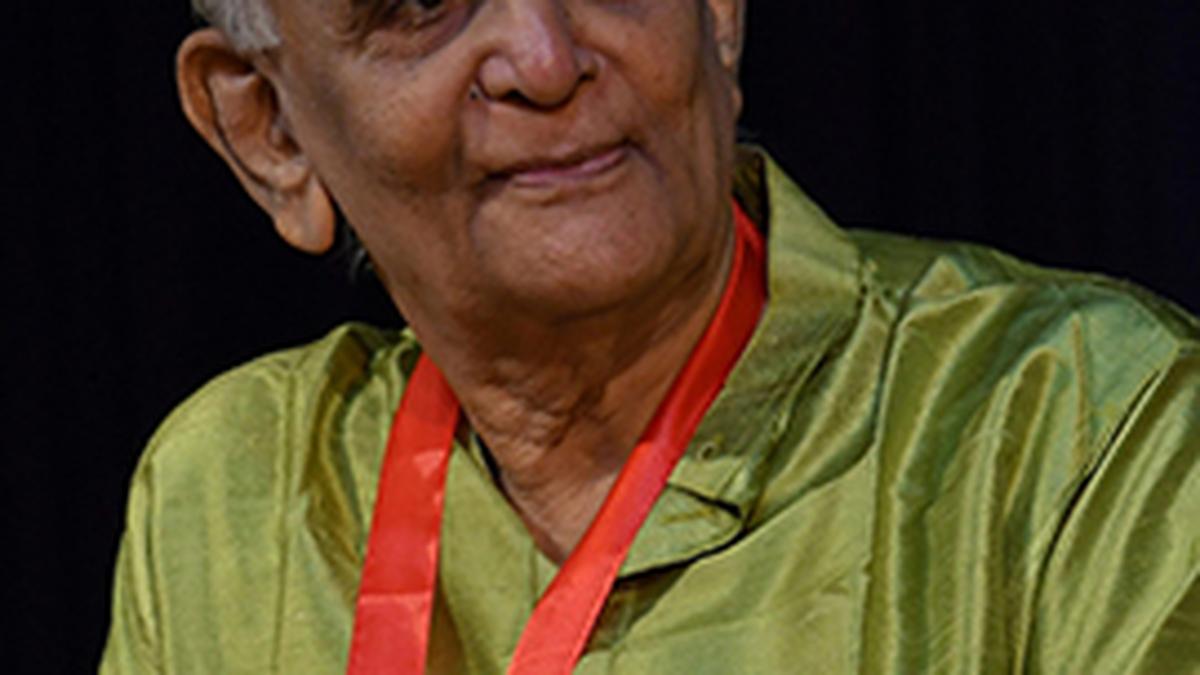 Mridangam maestro honoured - The Hindu