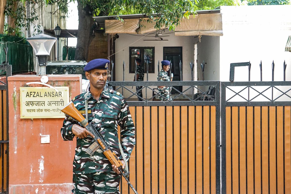 Enforcement Directorate searches properties linked to former U.P. MLA Mukhtar Ansari - The Hindu