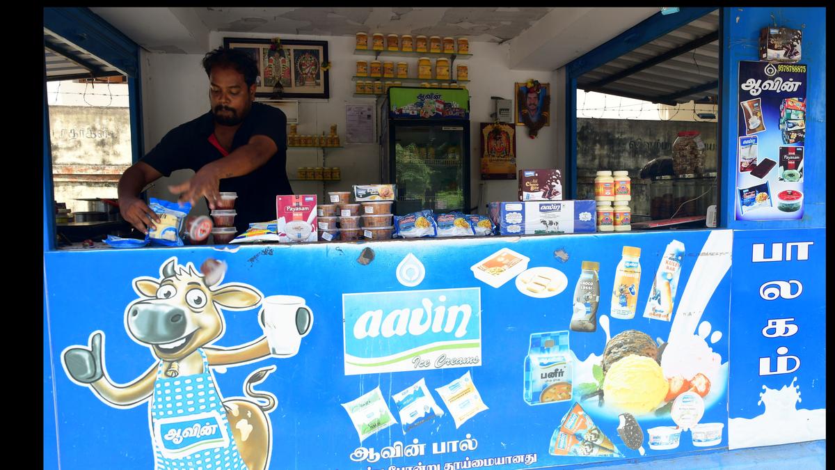 Milk procurement target goes up to 6.93 lakh litres per day - The Hindu