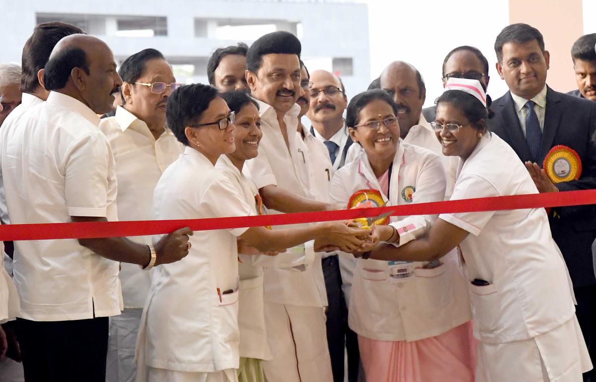 Tamil Nadu Chief Minister Stalin inaugurates 1000-bedded Kalaignar ...