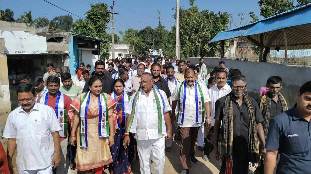 YSRCP deploys its lawmakers to campaign for Vizag as executive capital of Andhra Pradesh - The Hindu