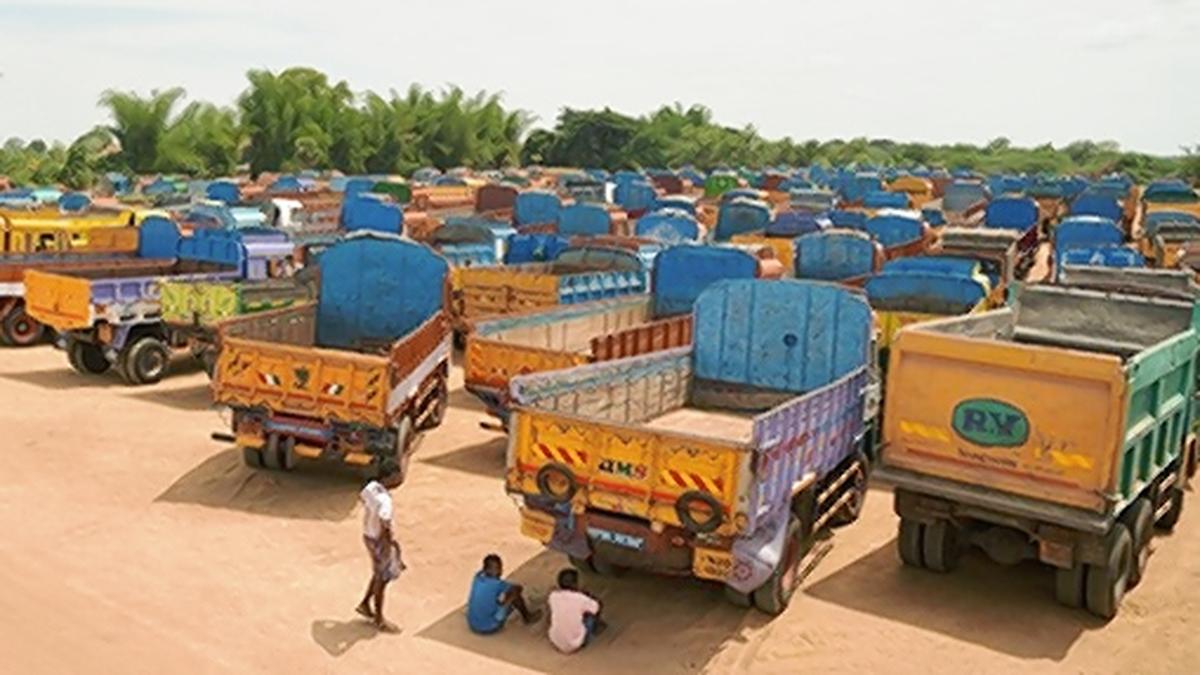 Sand lorry operators in eight districts in Tamil Nadu begin indefinite ...