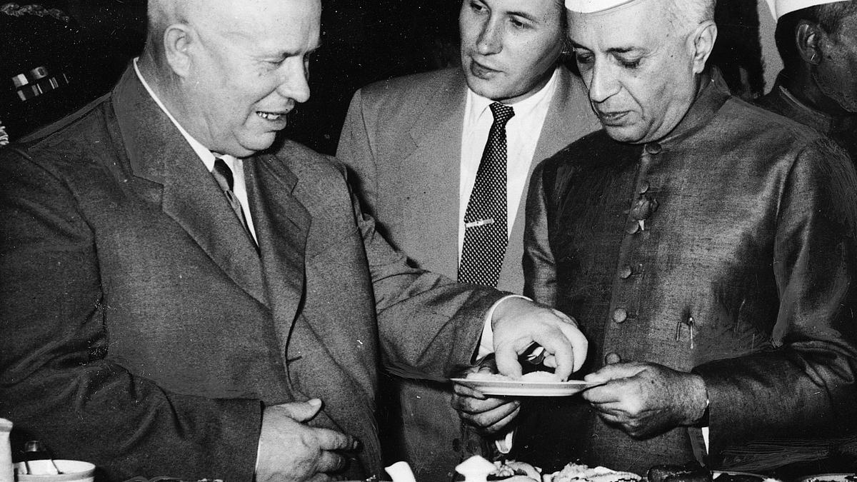 Nehru set the foundation for ‘Indo-Soviet friendship’ but never let it ...