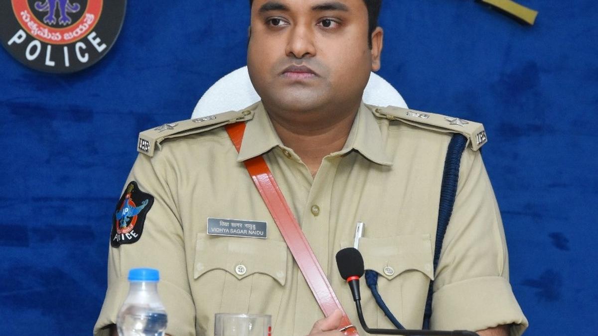 Four teams formed to nab YSRCP social media activist on the run - The Hindu