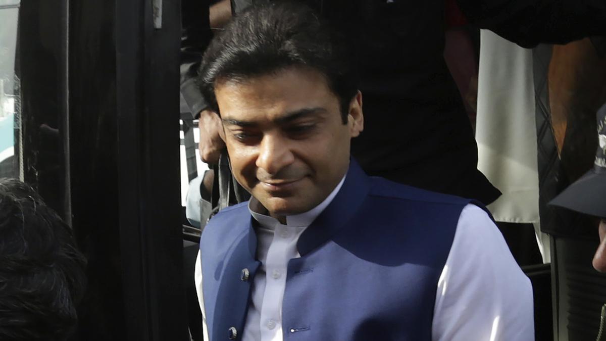 Pakistan PM’s son Hamza Sharif takes oath as Punjab CM after dramatic ...