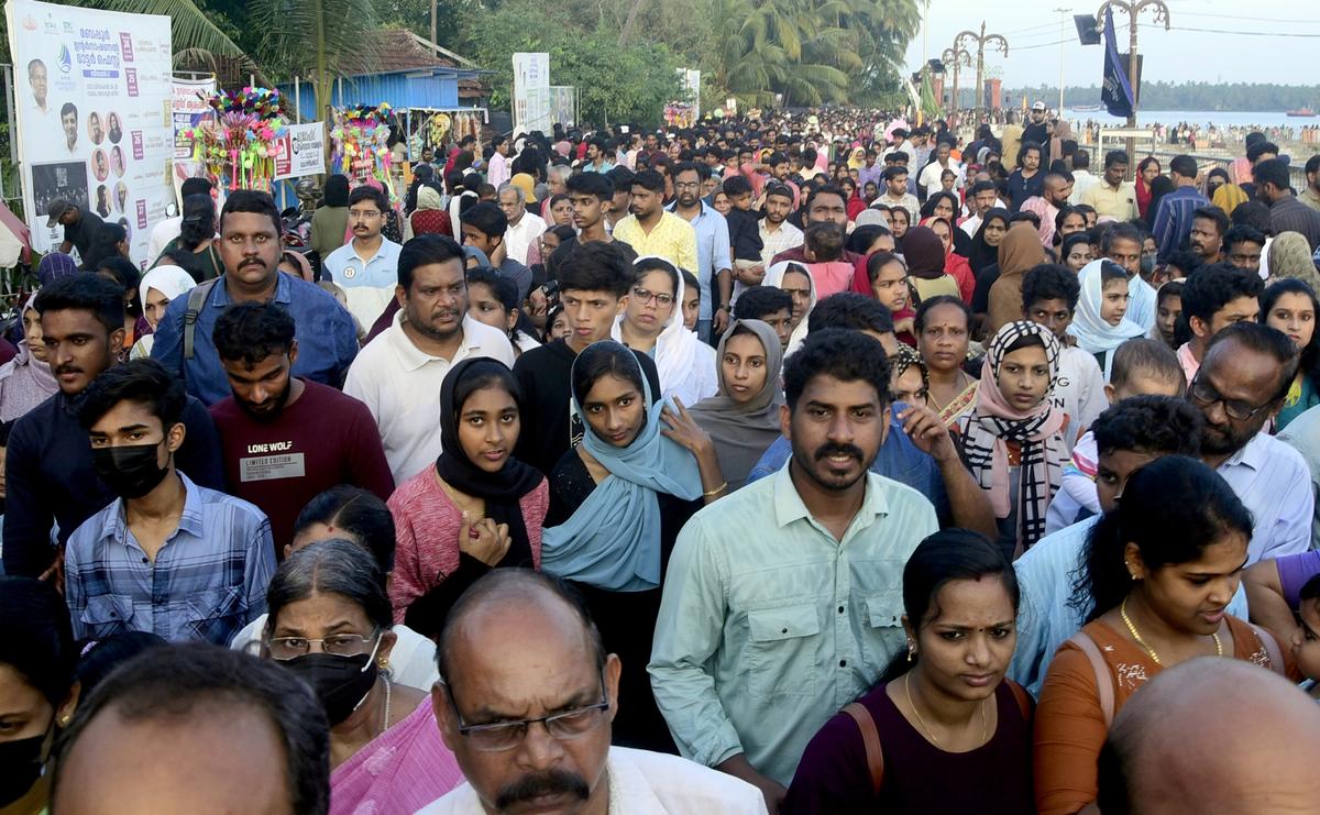 Second season of Beypore water fest concludes - The Hindu