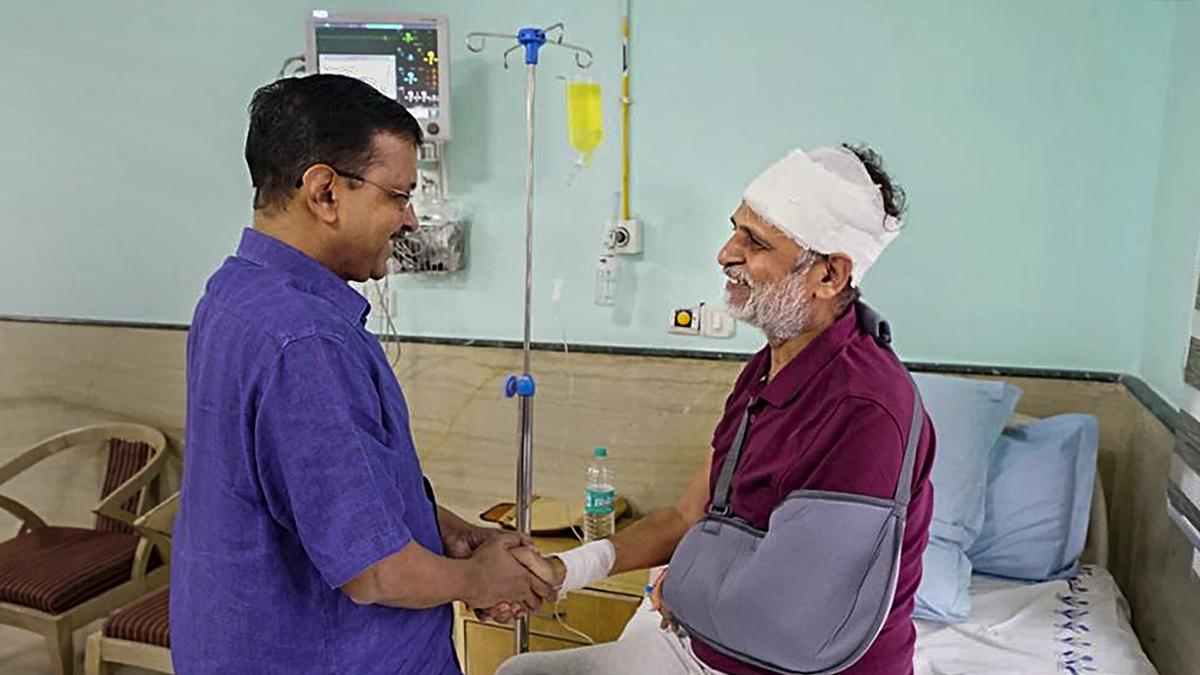 Delhi CM meets Jain at Lok Nayak Hospital, calls him ‘hero’ - The Hindu