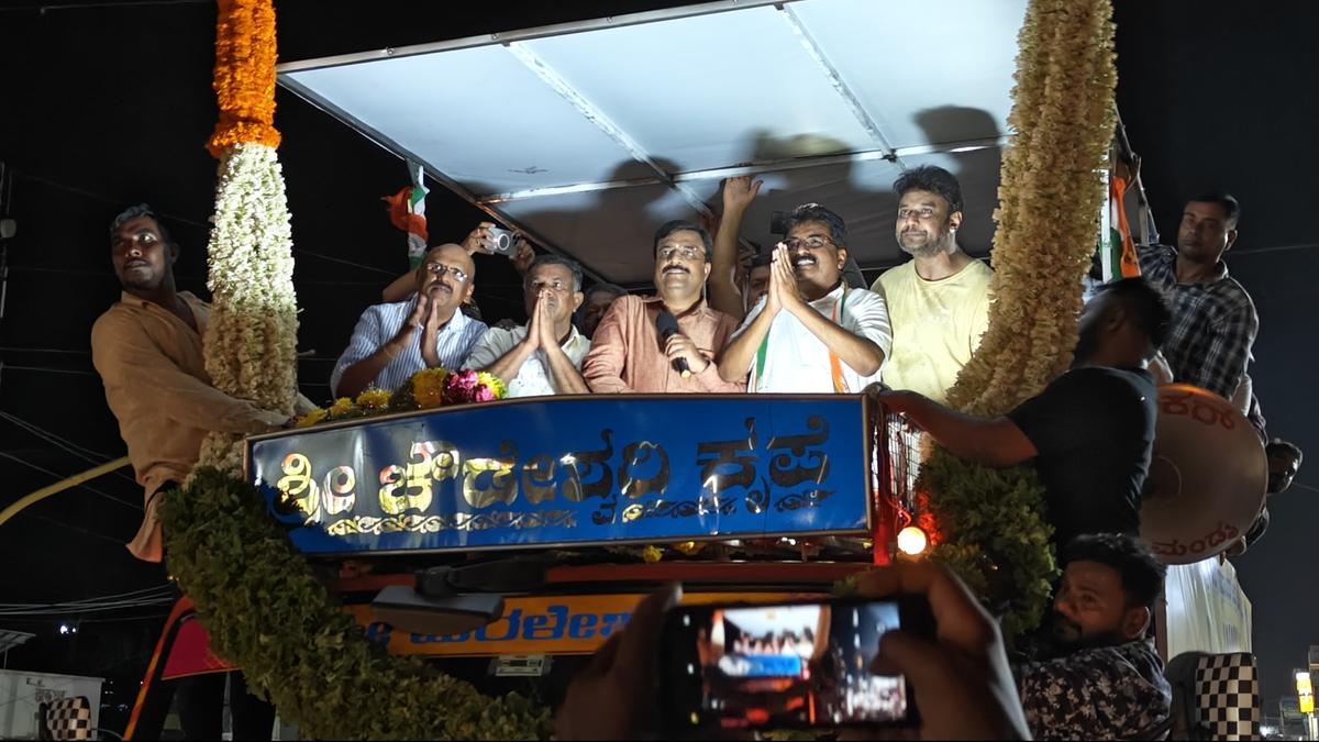 Now, star Darshan campaigns for ‘Star Chandru’ in Mandya - The Hindu