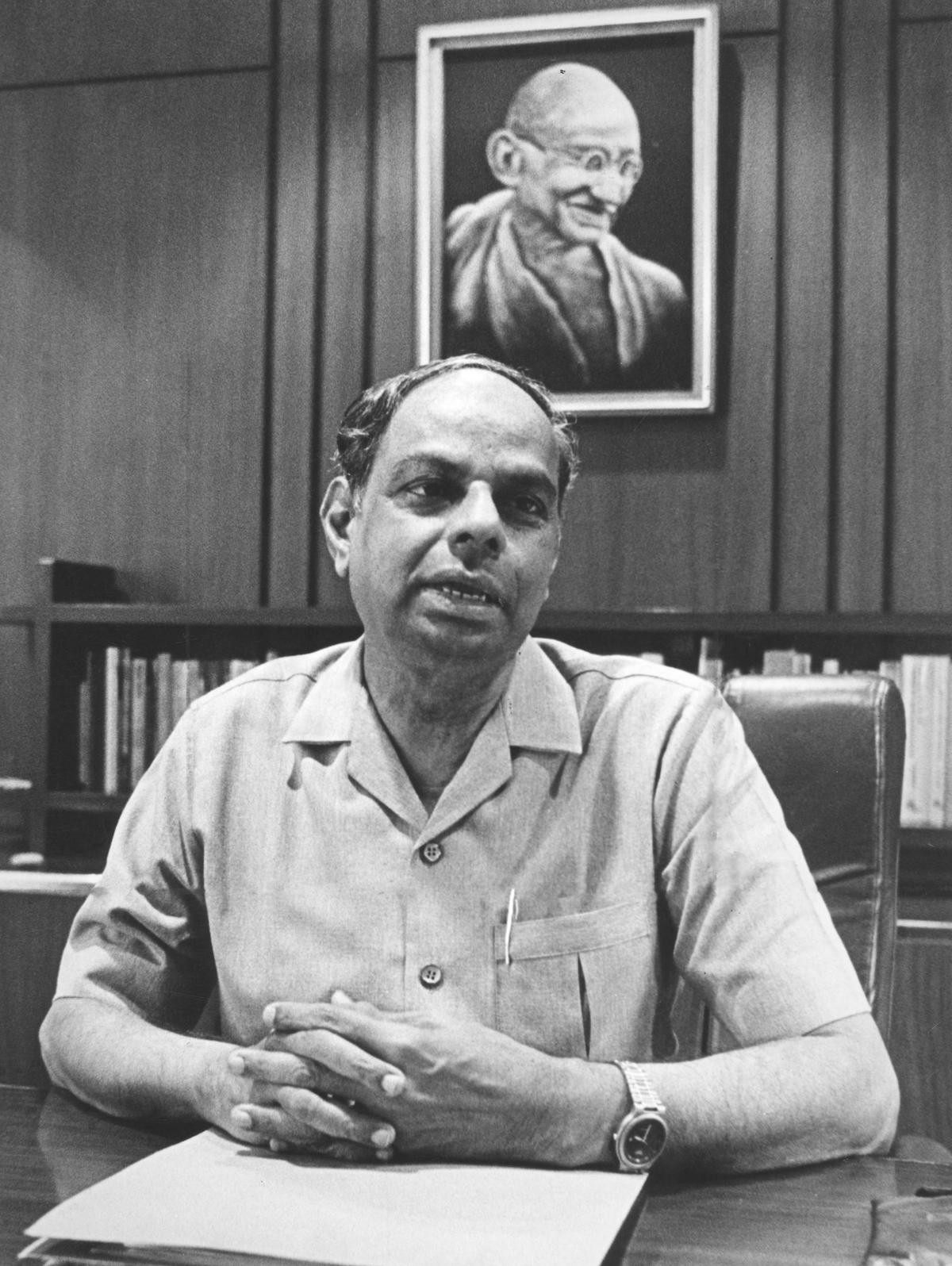 Review of C. Rangarajan’s Forks in the Road — My Days at RBI and Beyond ...