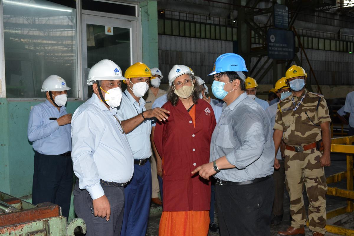 SAIL chairperson inspects Salem Steel Plant - The Hindu