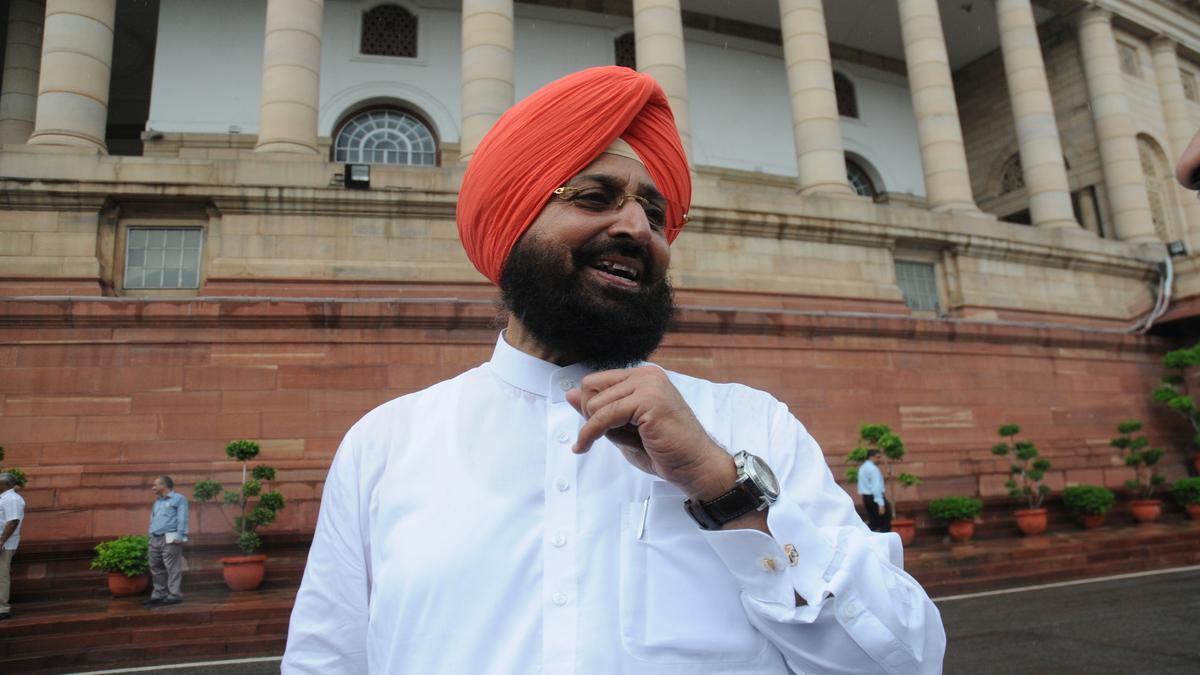 Congress MP tags PM Modi and External Affairs Minister seeking help for ...