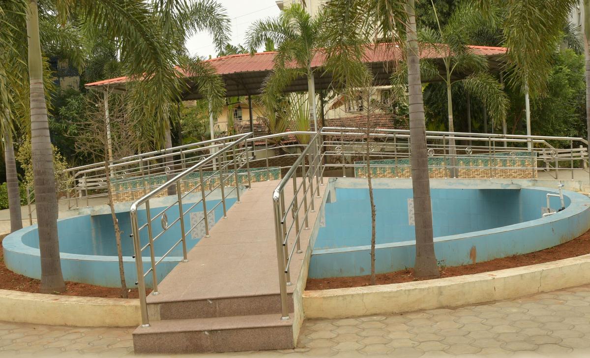 Efforts to outsource maintenance of parks face obstacles - The Hindu