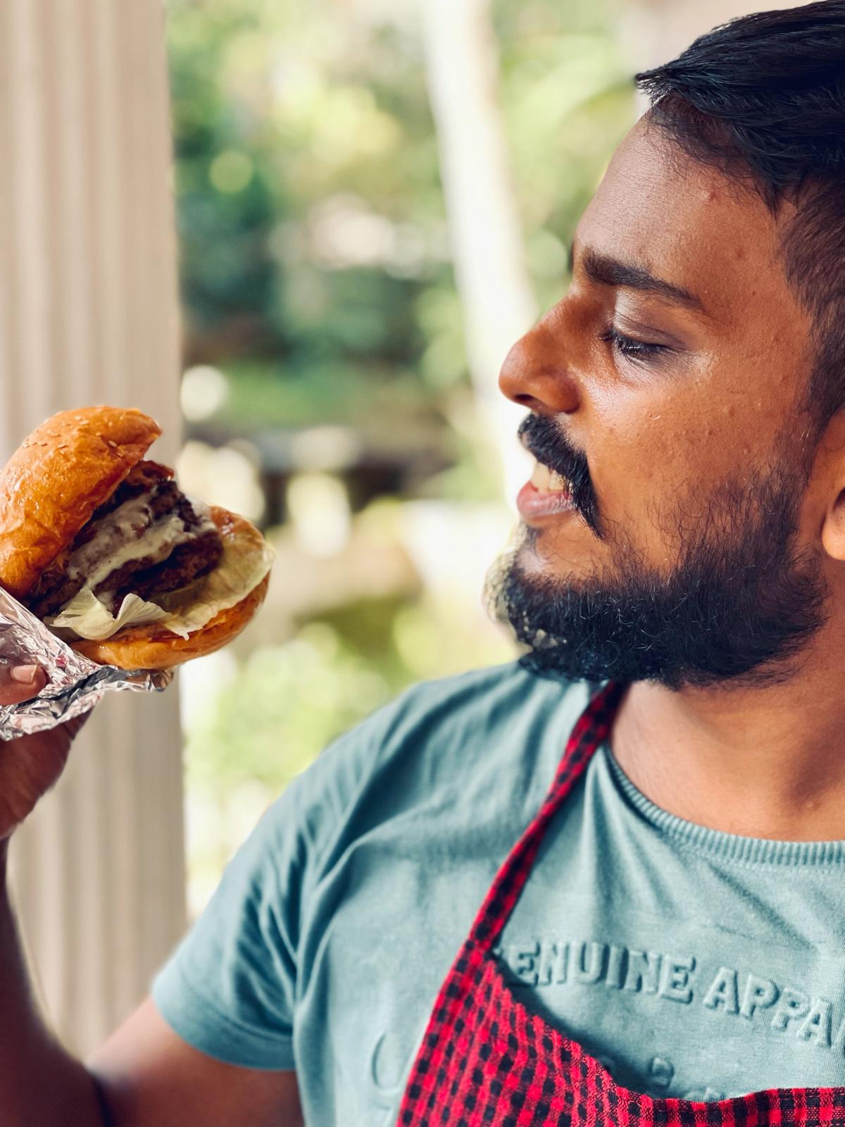 Try smash burgers at Kochi’s new burger joint - The Hindu