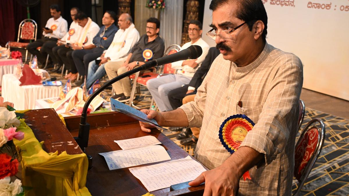 Integrity of news should be maintained in era of paid news: Mohan Alva ...