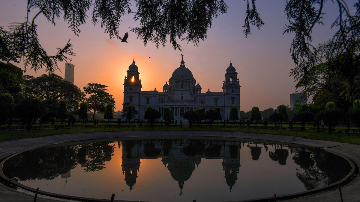 A tale of several Calcuttas - The Hindu