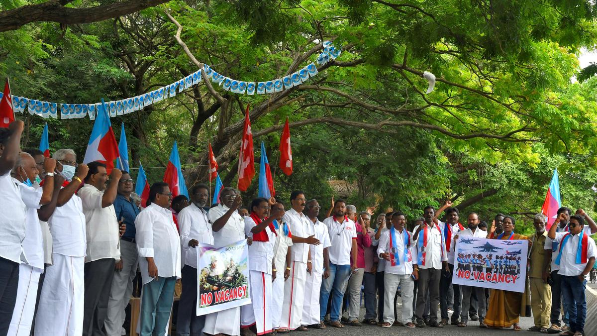 Left parties, VCK continue protest against Agnipath - The Hindu