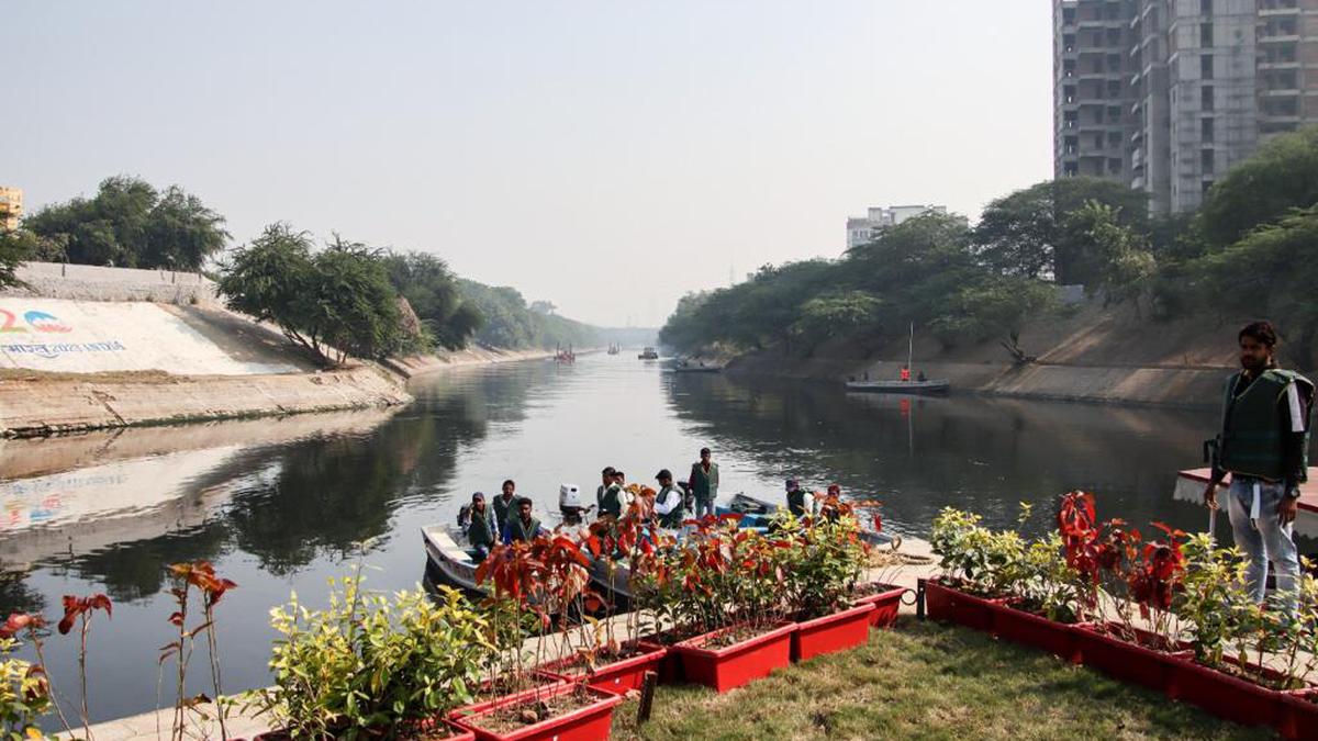 2-km section of Najafgarh drain desilted, cleaned - The Hindu