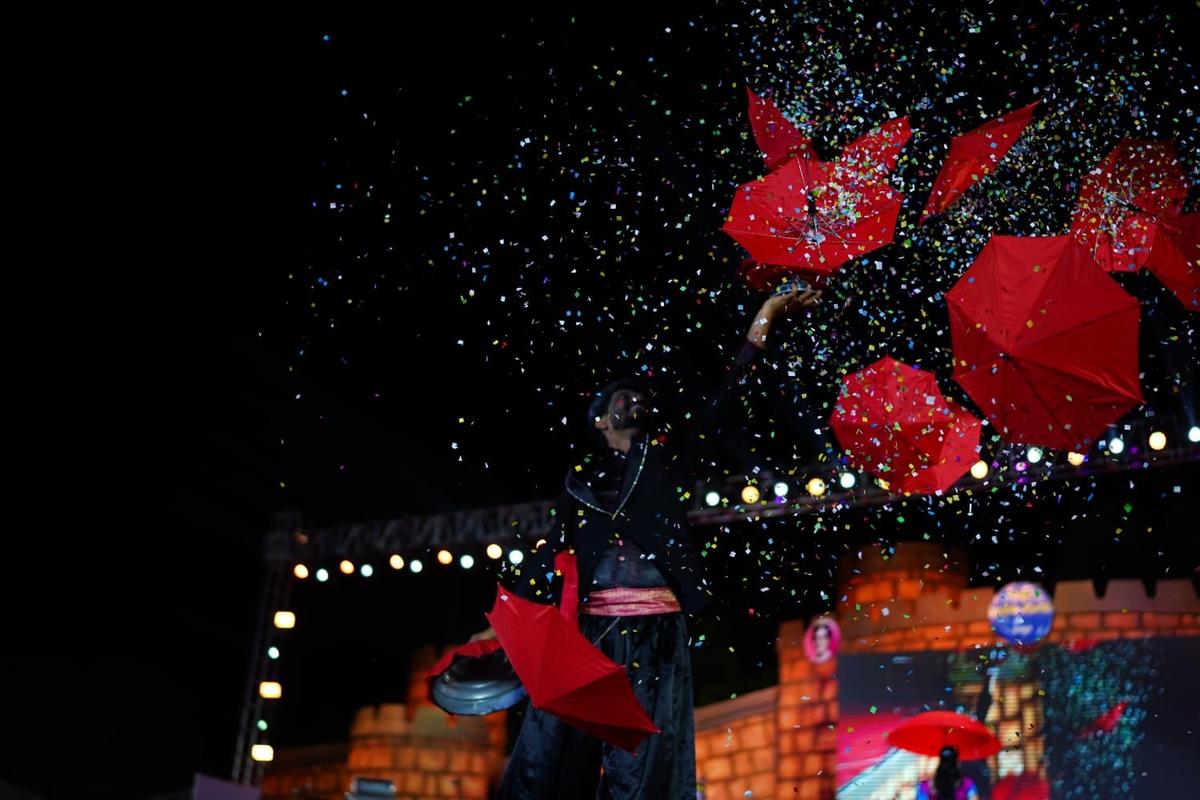 Ballari Utsav ends with colourful cultural performances - The Hindu