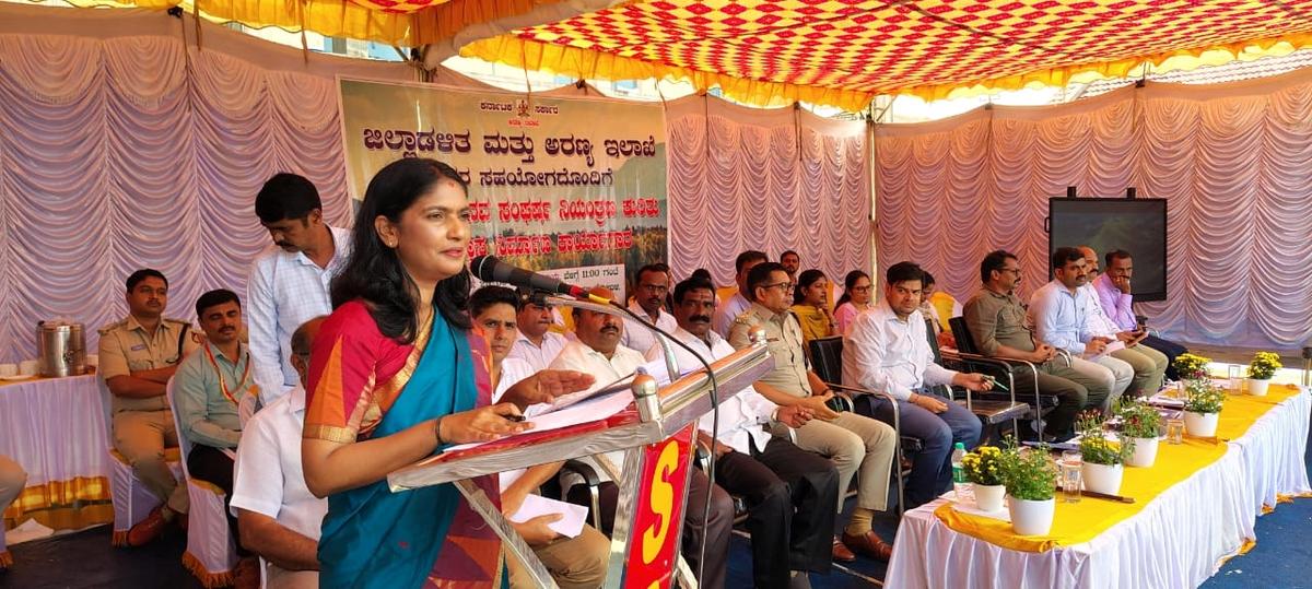 Residents air grievances about human-elephant conflict at workshop in ...