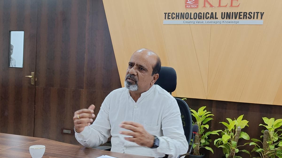 2,913 graduates, postgraduates to receive degrees at KLE Tech varsity ...