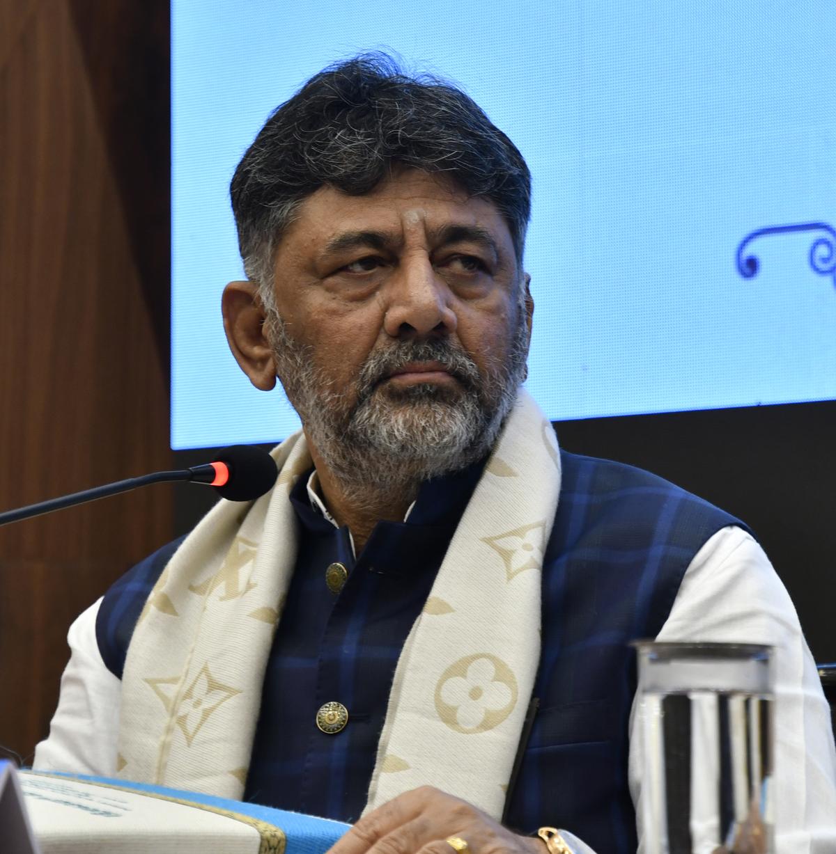 Siddaramaiah, DKS take divergent views on what matters in Cong. when it ...