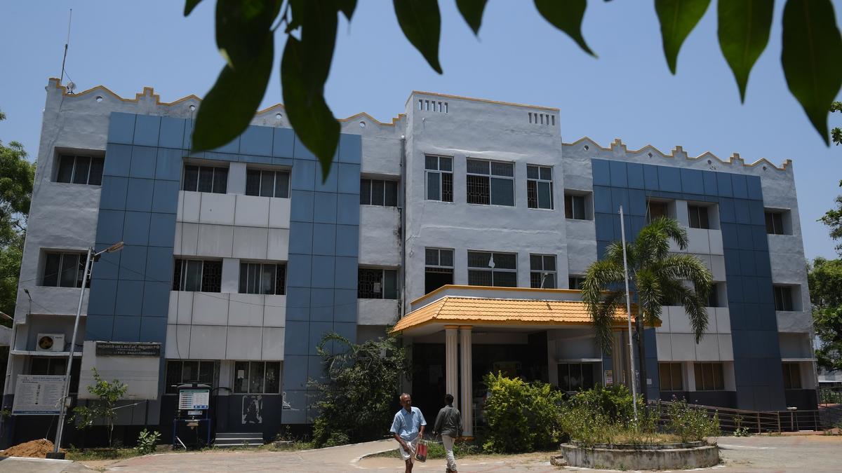 Ambasamudram custodial torture | 3 more victims record statements; Inquiry Officer, Collector ...