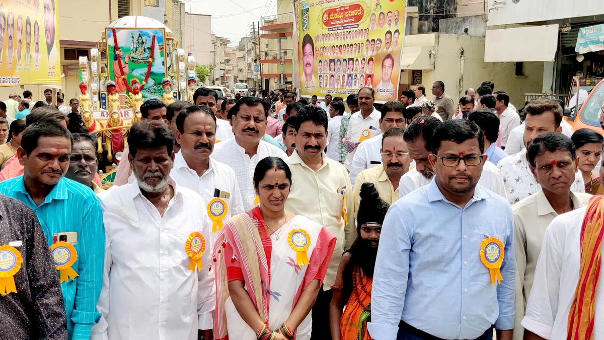 Maharshi Bhagirath Jayanti celebrated in Raichur - The Hindu