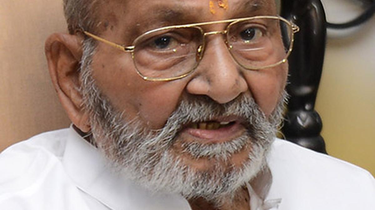 Kalatapasvi Viswanath had special attachment with Fort City - The Hindu