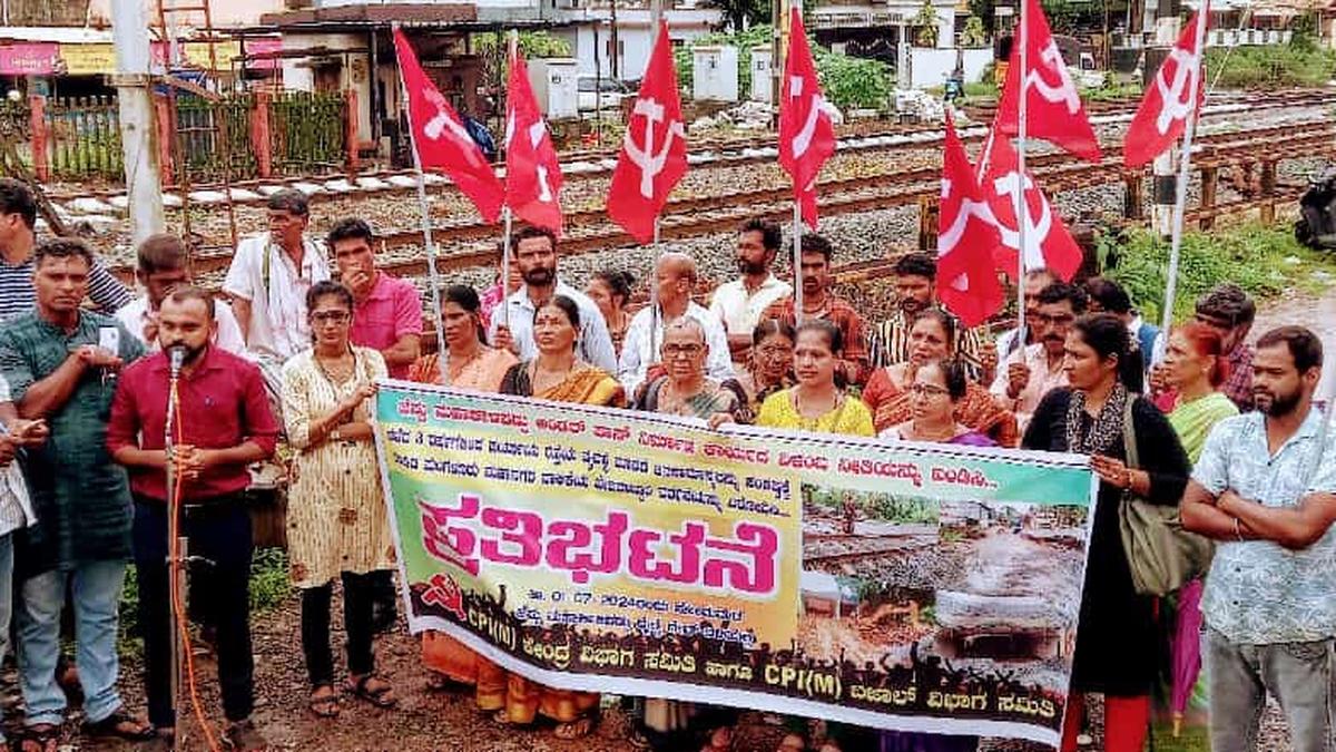 CPI(M) cautions against laying siege to MLA’s office if Mahakalipadpu ...