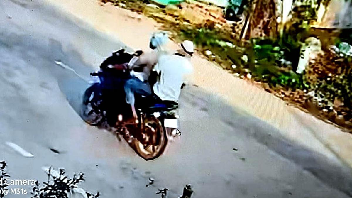 Two held in connection with nine chain snatching cases in Bengaluru ...