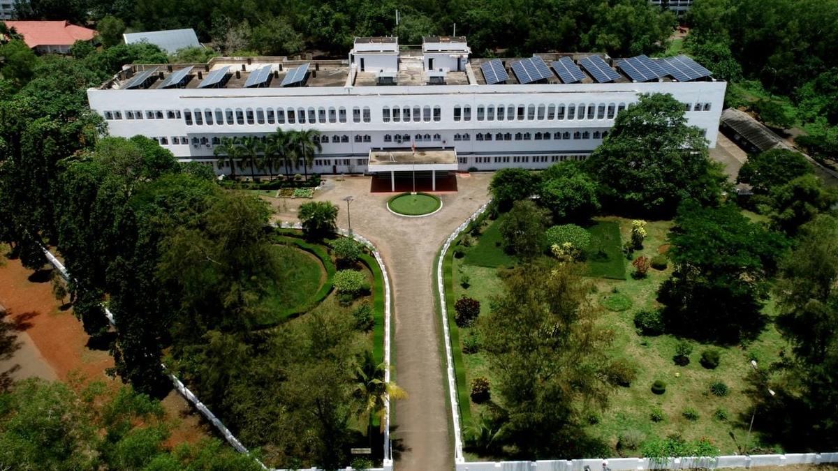 Selection of minor courses in Calicut University: demand to set up more ...