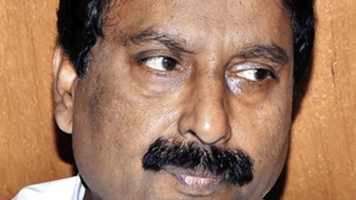 AIADMK asks govt. to obtain 50% seats in private medical colleges in U ...