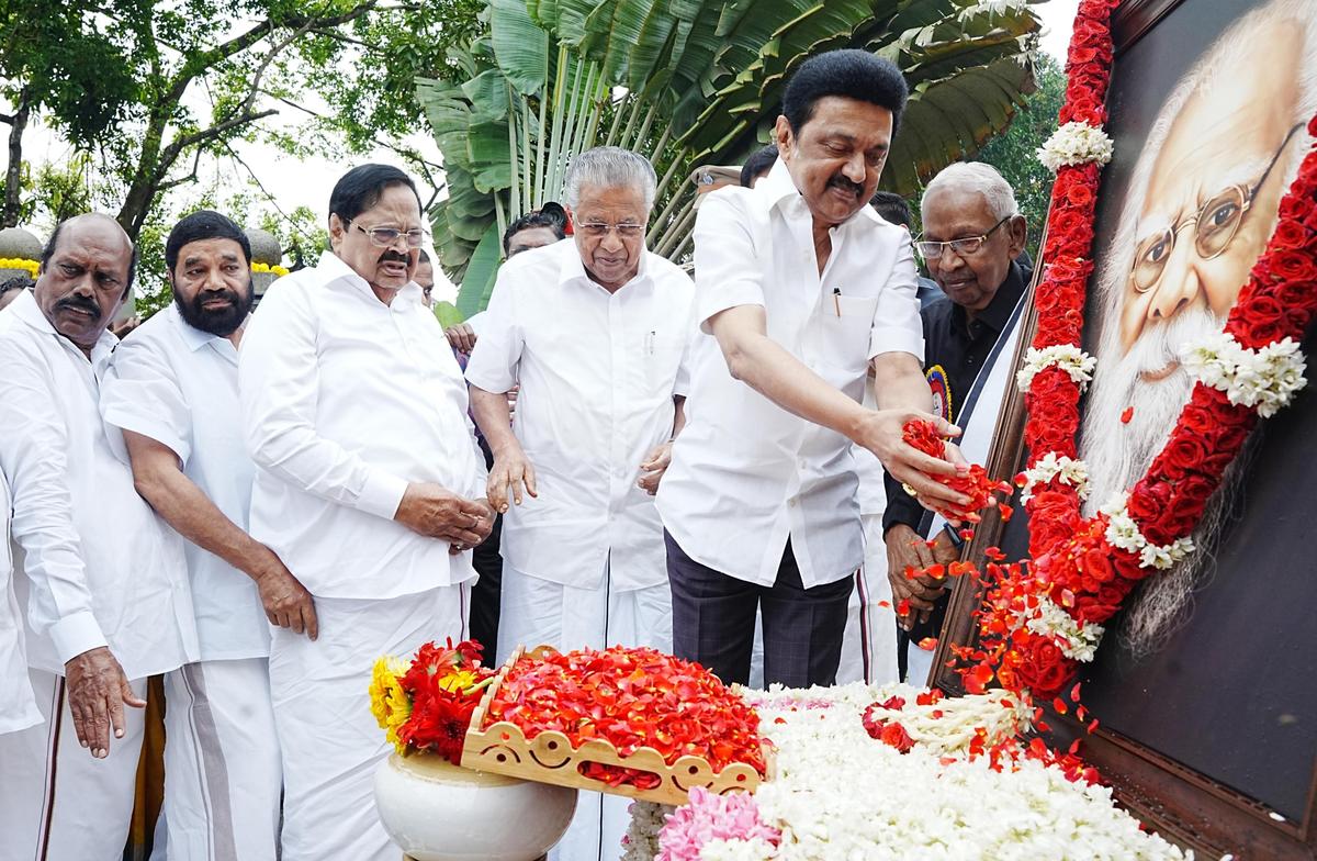 Kerala and Tamil Nadu Chief Ministers unite to inaugurate renovated ...