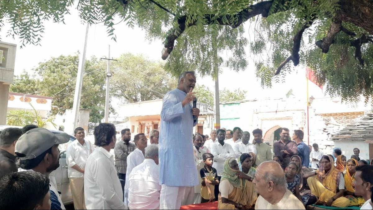 Priyank Kharge, B. P. Yatnal get EC notices over ‘Nalayak’, ‘Vishkanya ...