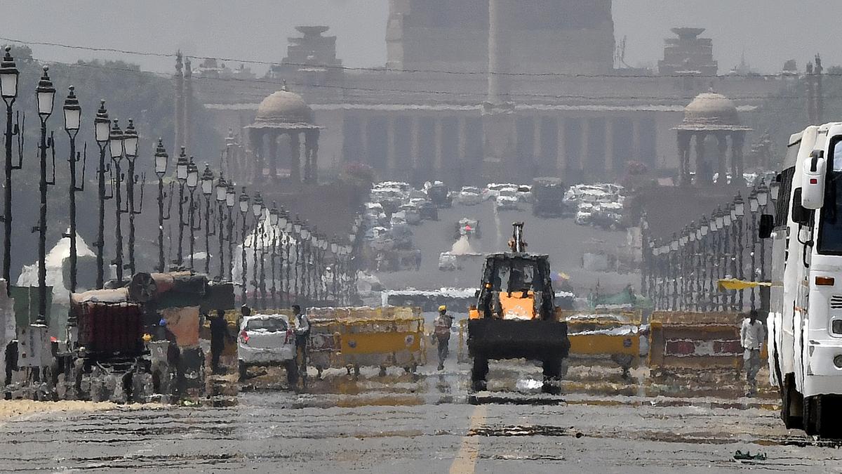 Delhi records highest temperature in 72 years in April first half - The ...