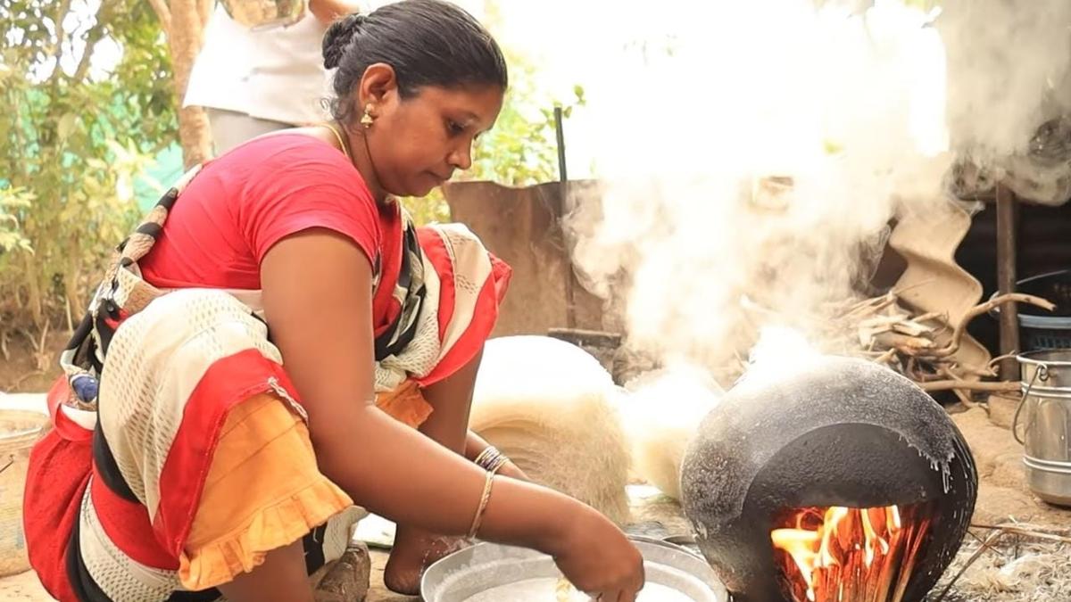 Andhra Pradesh: GI tag for ‘Atreyapuram Pootharekulu’ - The Hindu