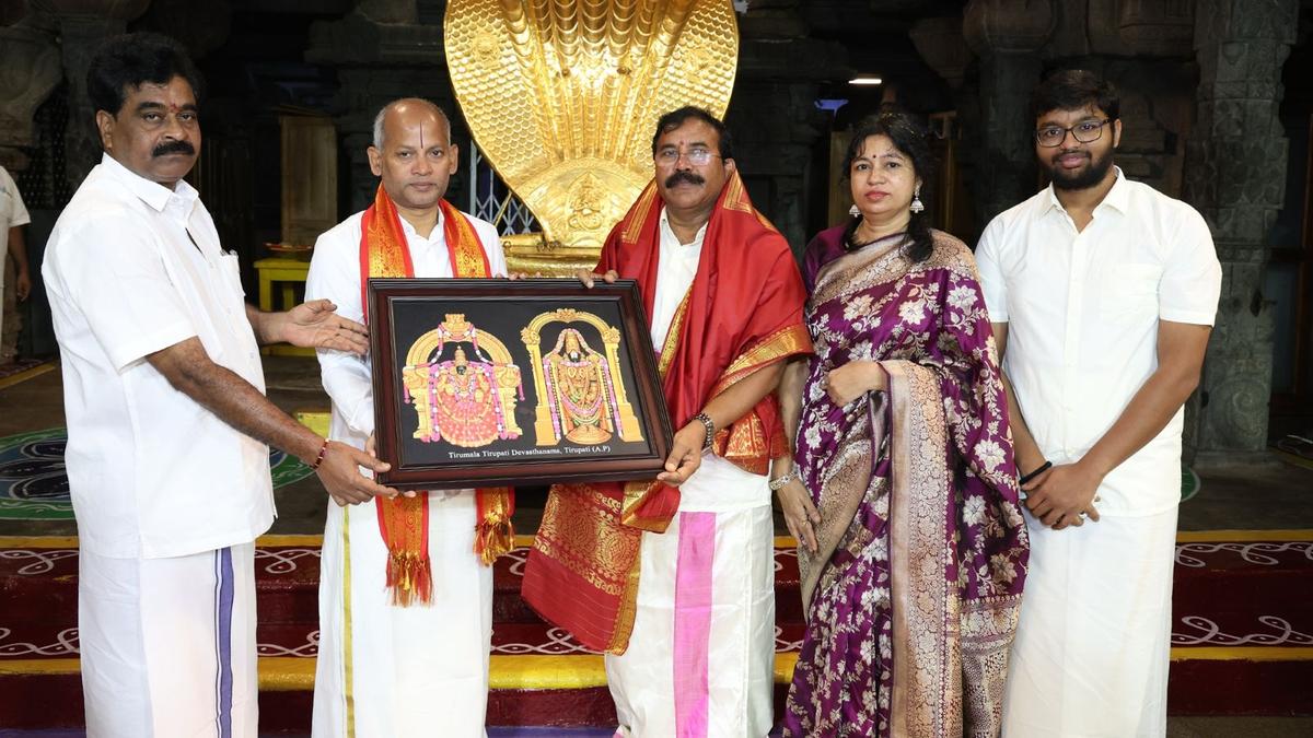 Endowments Secretary and Commissioner takes oath as ex-officio member ...