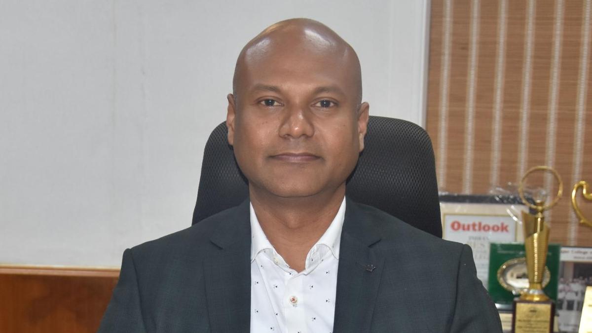 New Principal for Thiagarajar College of Engineering in Madurai - The Hindu