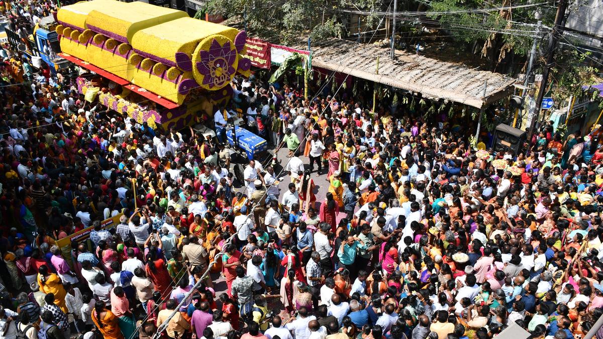 Devotees throng Mariamman temple for Masi festival celebration - The Hindu