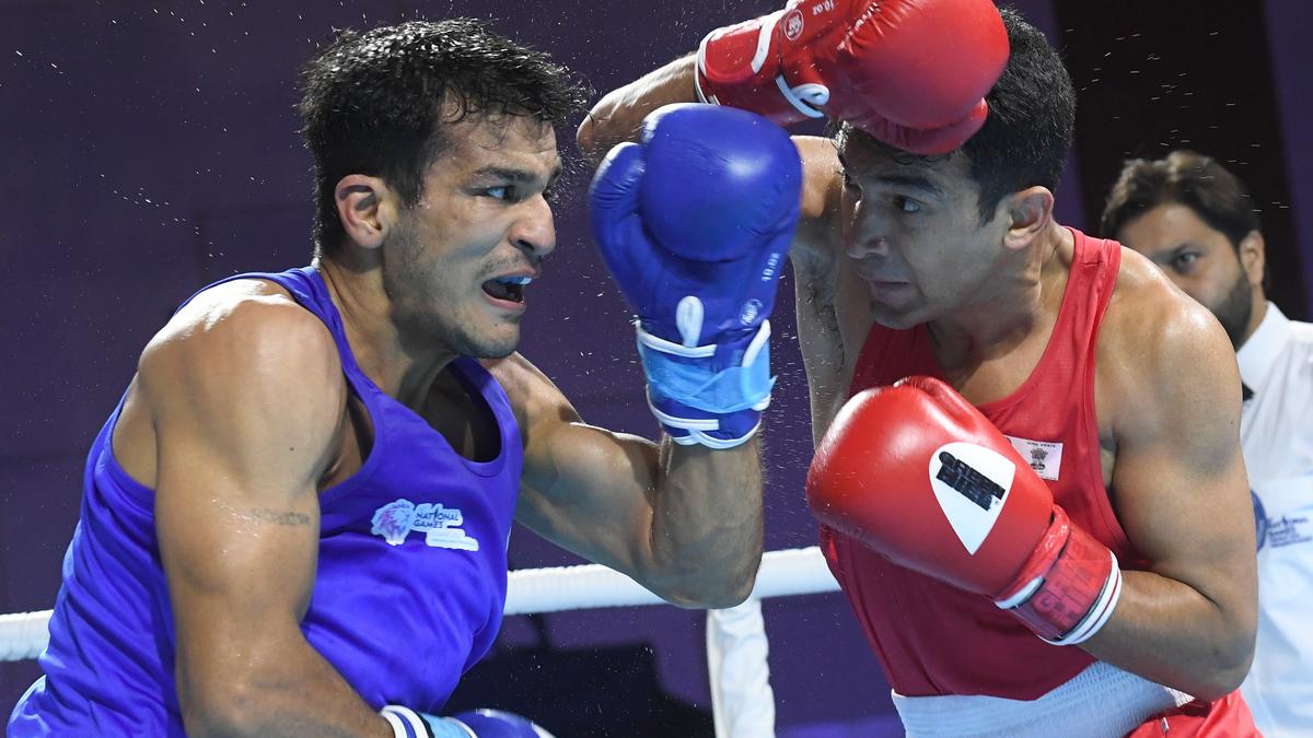 Akash Sangwan stuns Shiva Thapa to make the title bout in National ...