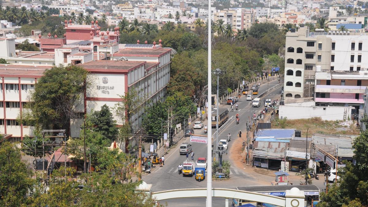 Erode (East) bypoll | More numbers to lodge election-related complaints ...