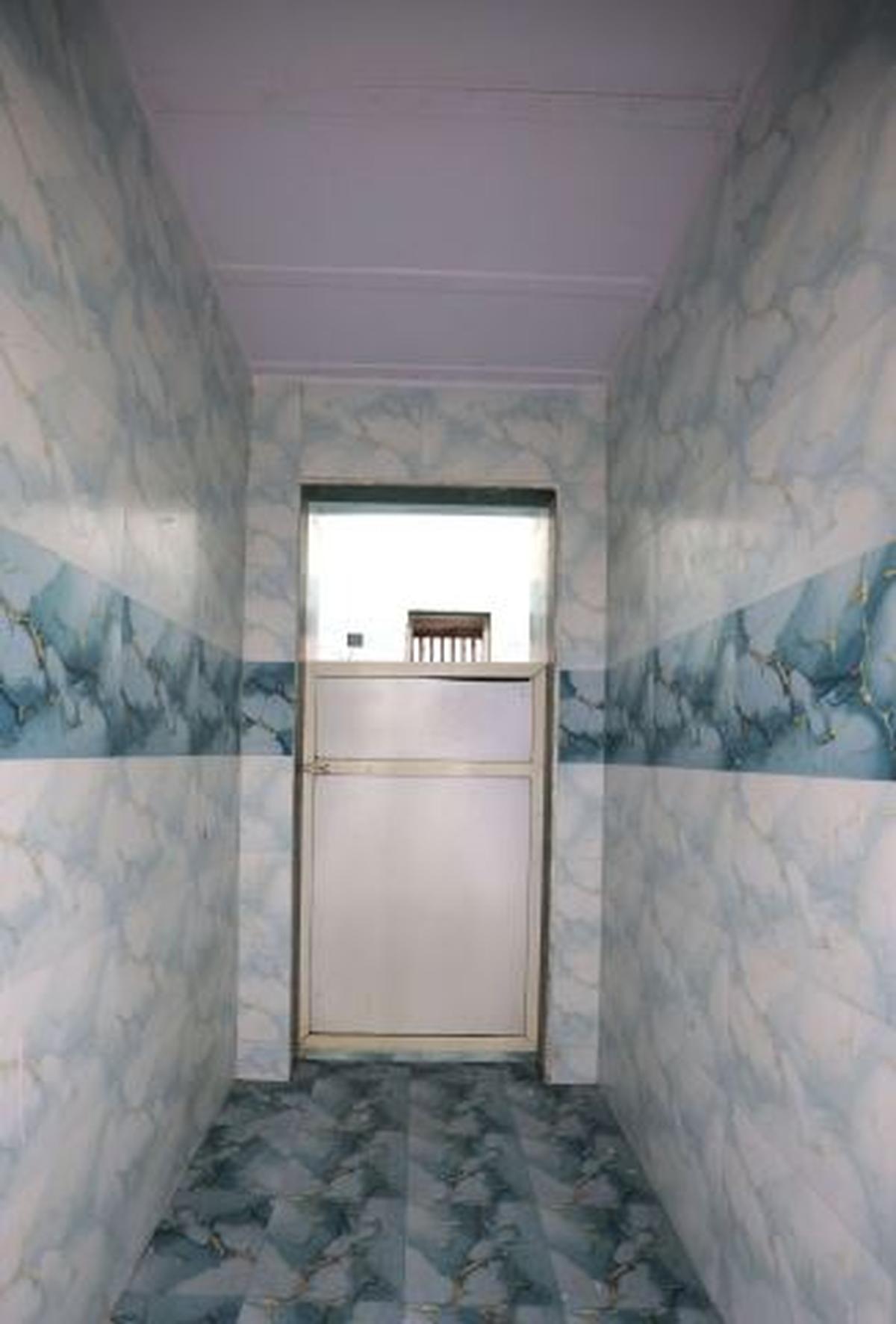 Inside Arthur Road Jail: Belgian Court shown pictures of barrack where ...