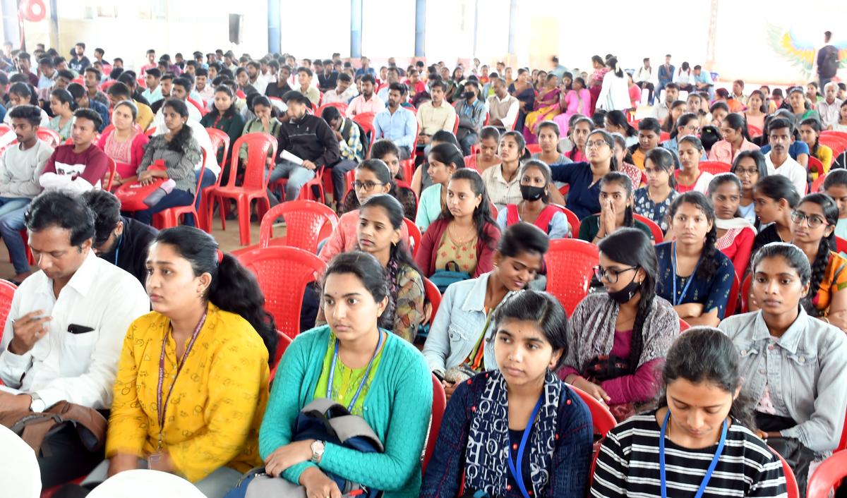 Udyog Mela held in Hassan - The Hindu