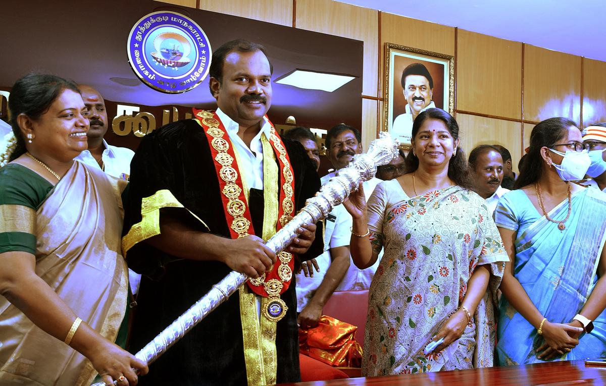 DMK Mayors assume offices in Tirunelveli, Thoothukudi - The Hindu