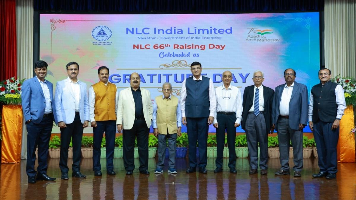 NLCIL honours former employees at 66th Raising Day celebrations - The Hindu