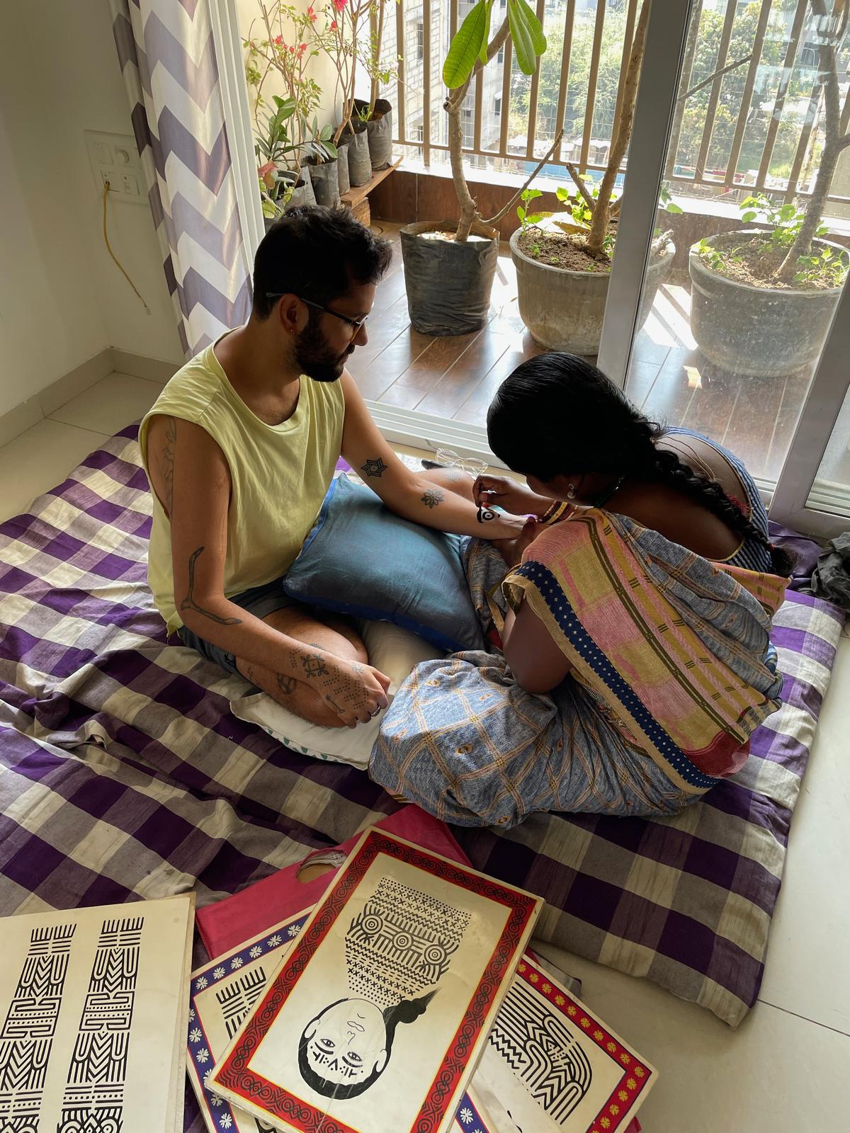 Getting under the skin: A bunch of artists and scholars is documenting ...