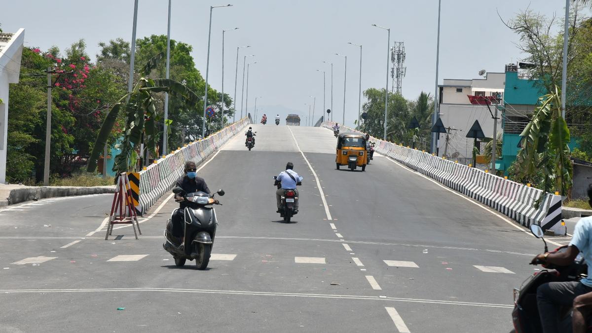Chief Minister inaugurates rail over bridges in Vellore, Tiruvannamalai ...