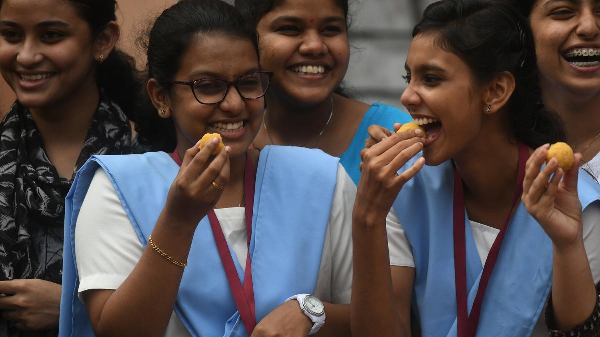 Plus Two: Ernakulam emerges second in overall pass percentage - The Hindu