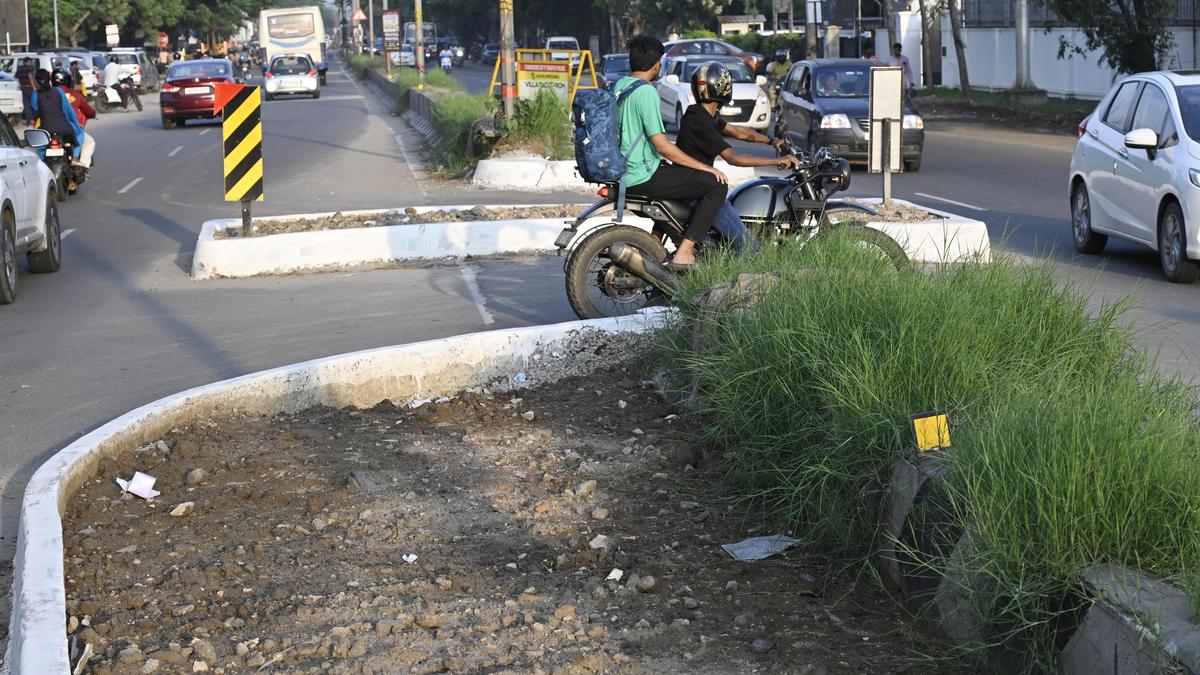New traffic islands on Trichy Road in Coimbatore could be risky, warn ...