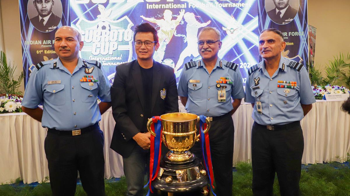 In Bhaichung Bhutia's presence, kit, official ball and trophies of 61st ...